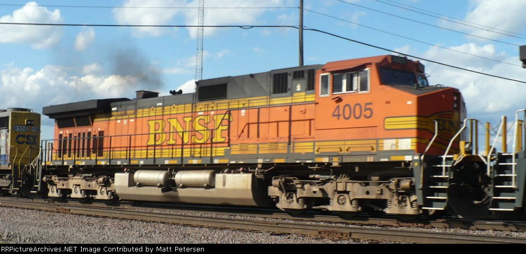 BNSF 4005